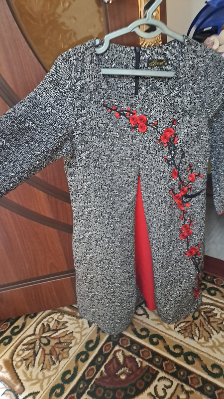 Ayollar kiyimlari