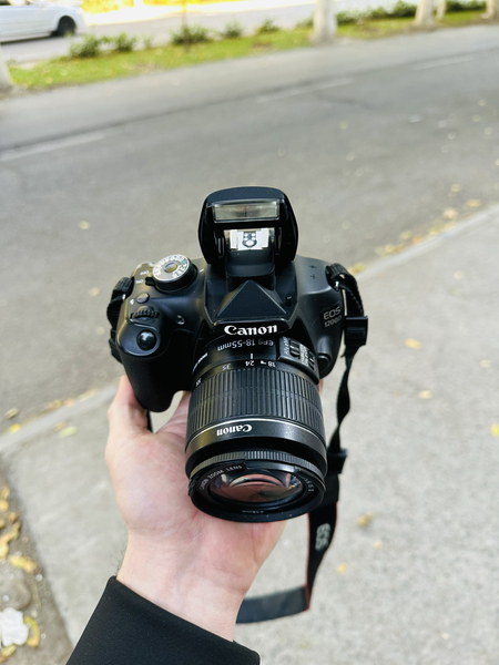 Canon 1200D Идеал, для Фотостудии, Грин карты и семейного пользования