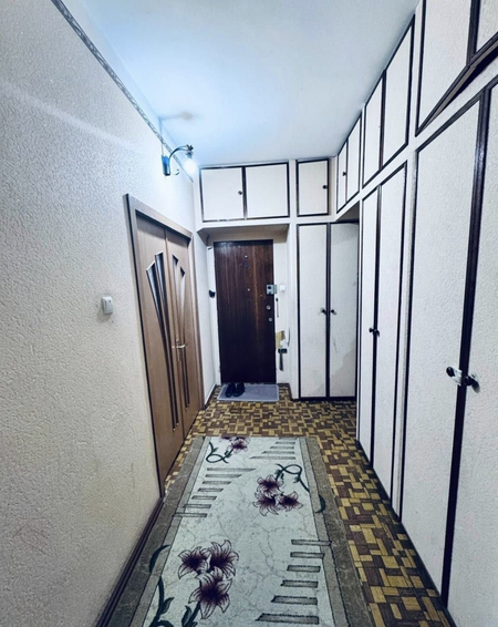 Продаётся на А.Югнаки 4ком