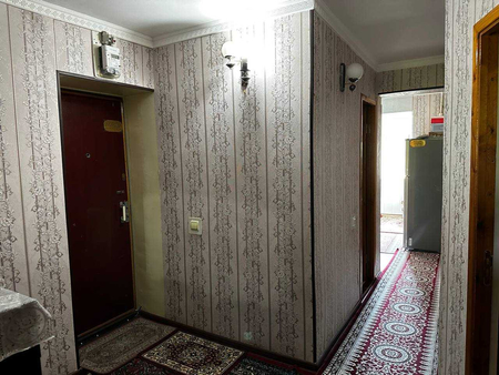 Продается квартира Академ городок 3/4/4.