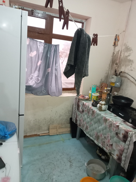 1-этаждан 2 хонали уй соиилади