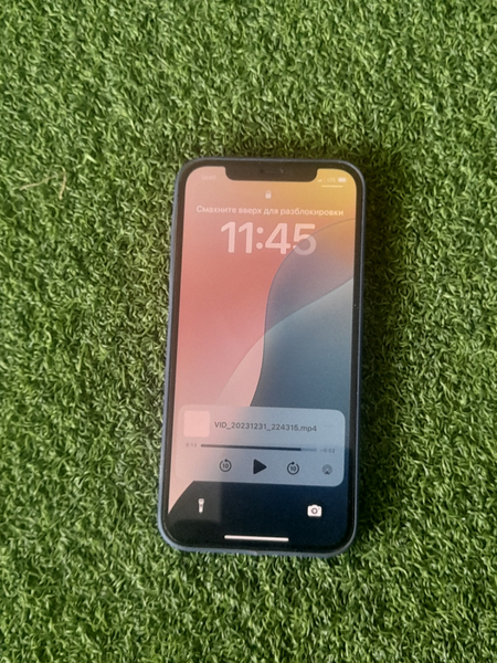 Iphone 12pro yangideg qirilgan chizilgwn joyi yuq
