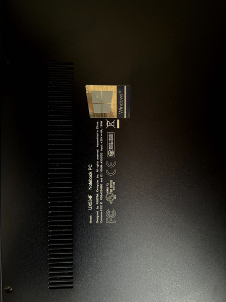 Ноутбук Asus Zenbook 15 UX534