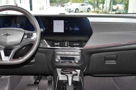 Chevrolet Tracker 1.5T RS 2024yilgi import modeli
