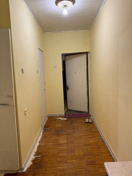 Чилонзор 25кв.да 1²хона.38м² сотилади.41500уе.