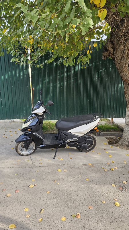 Skuter lifan sotiladi xolati yurishlari zor