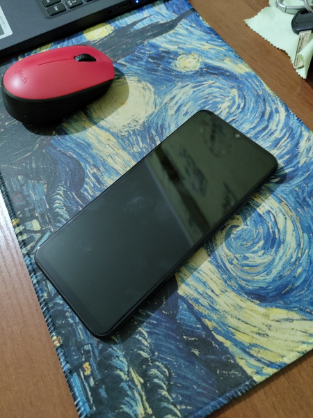 Продаю смартфон Xiaomi Redmi 10c 4/128 в хорошем состоянии