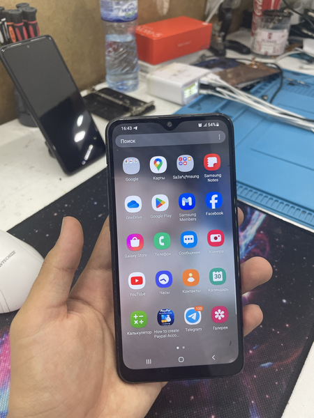 Samsung A10s 32gb срочни сотилади