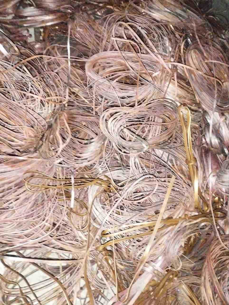 Мис сотилади Оптом