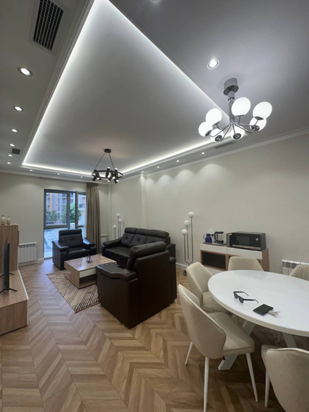 Сдается 3 комнатная квартира на Mirabad Avenue