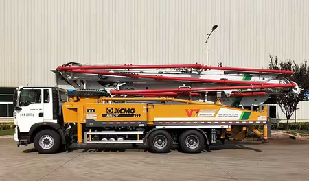 Автобетононасос HOWO Howo-Sitrak/XCMG HB52V (52 метр, 6х4)