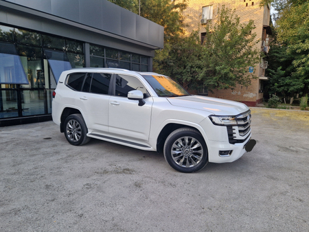 Продам Toyota Land Cruiser 300