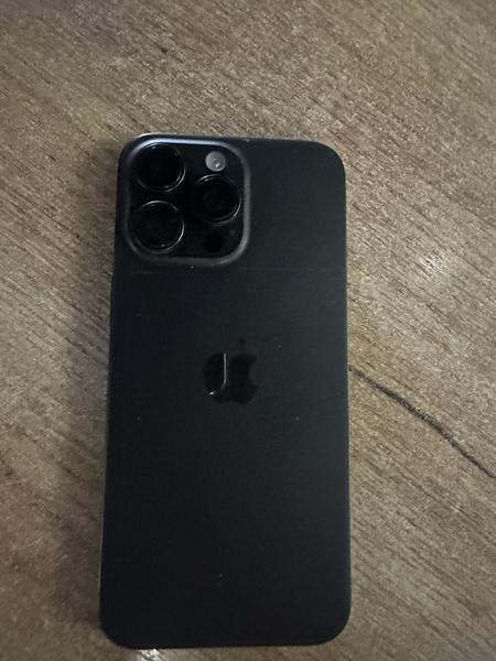 iPhone 15 Pro Max