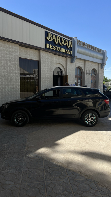Lada Vesta Cross