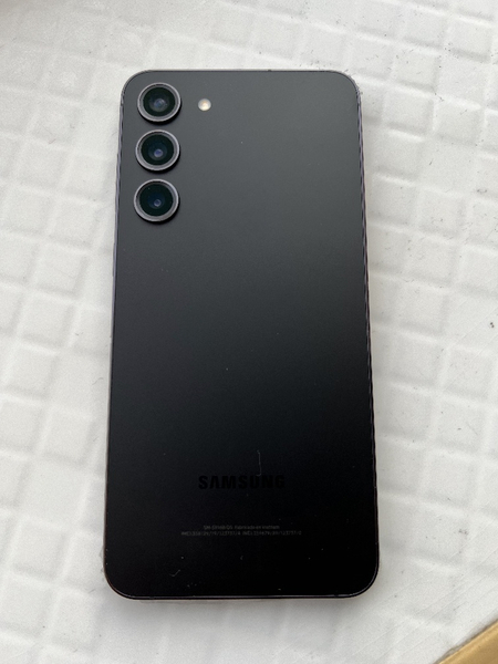 SAMSUNG S23+ 5G (orginal)
2-SIM Карты / 2-SIM Karta
ФОТО Реальные
