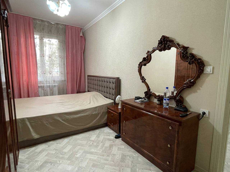 СРОЧНО ПРОДАЕТСЯ 166179  квартира на мирзо улугбека 2/2/5