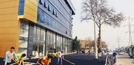 Asfalt ishlari va har xil turdagi bardiyor xizmatlarini qilamiz