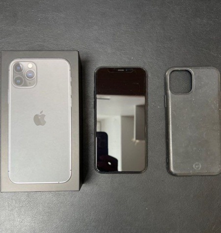 Iphone 11 pro 84% 256Gb kar dak zaryatka naushniklari bor