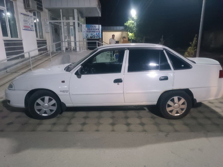 Nexia 2 sotiladi.