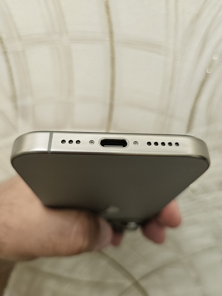 Iphone 15 pro 128 gb