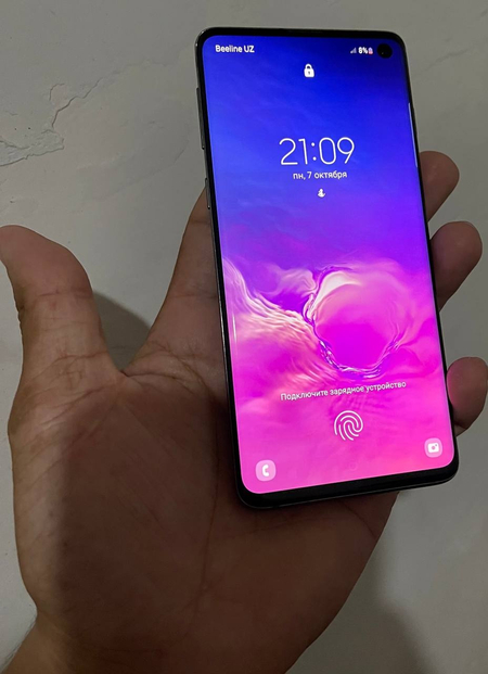 Samsung s10 sotiladi holati idial 8ga 128