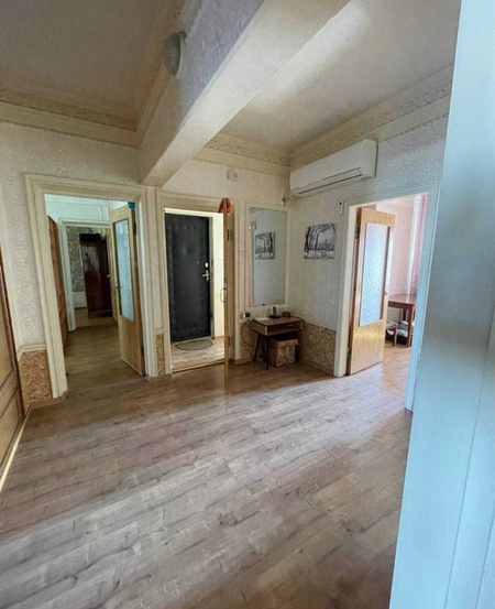 Ойбек. 5/7/9.  120м2 сост. хорошее