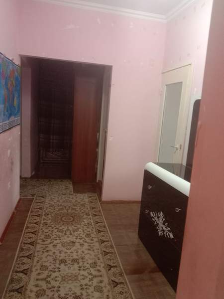 Квартира 3/5/5 сотилади