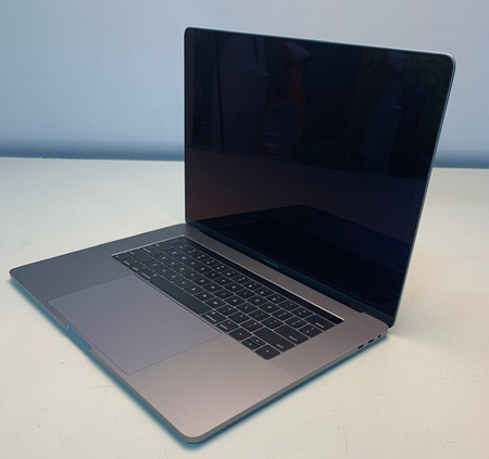 Macbook pro 15.4 inch 16/256 Touch bat