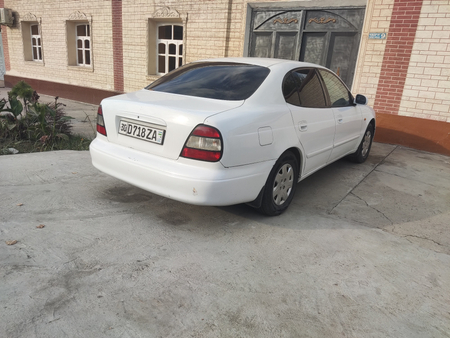 Leganza sotiladi, yaxshi yurib turgan moshina
