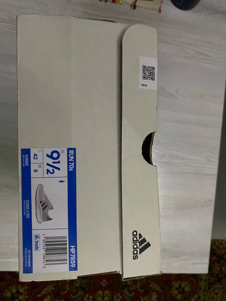 Кровкт adidas оригинал америка
