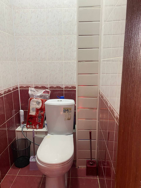 Toshkent shaxar Mirzo Ulugbek (posyolok) 72 kv  3xona 4 etaj 9 etajka