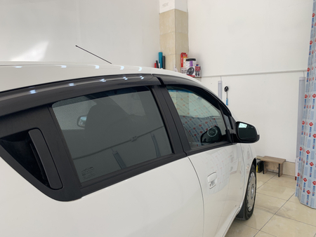 Stoyka laminatsiya  Spark Cobalt matiz