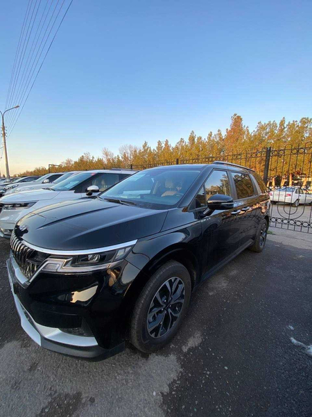 Kia Carnival 2024 0 probeg 14 % li lizing asosida
