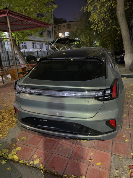 Zeekr 001 restyling рестайлинг 2024 зеленный зикр 001 нотариус