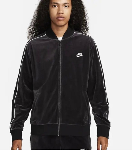 Продам вверх спортивку Nike