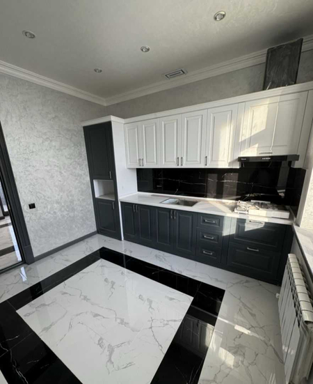 Сдается просторное офисное помещение 1080 м² Алмазар (J2624)