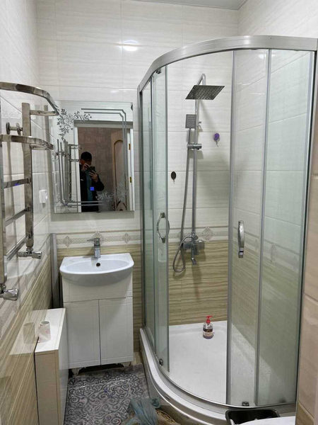 谷 129828 谷 Yakkasaroy tumanida kvartira sotiladi [63 м²]