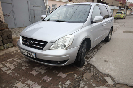 Срочно продается своя KIA Carnival ll 2007 г.
