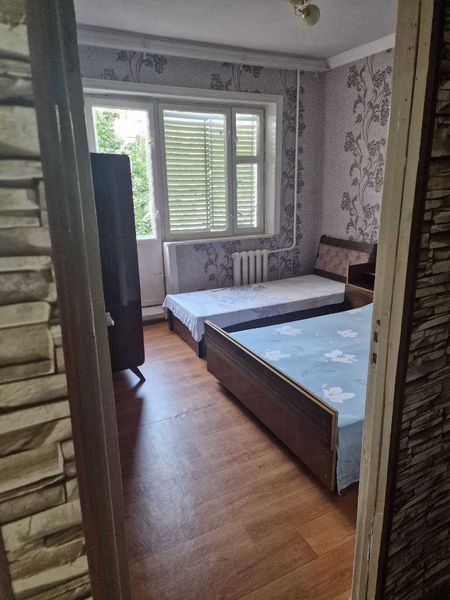 Срочно продается на Ташсельмаше 2х комнатная 45 м.кв за 465000