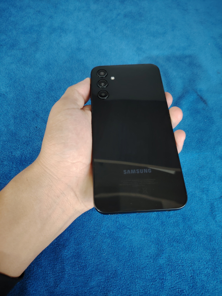 Samsung A24 sotiladi 128Gb
