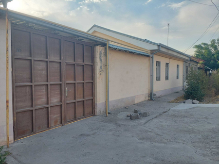 Продаётся Участок в Мирабадском ра-не где Азербайд-кий центр 4,34 сот