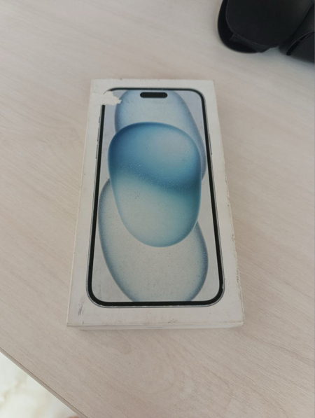 Продам iphone 15 plus