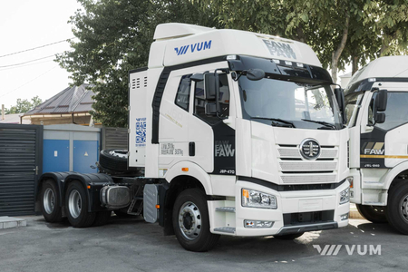 FAW Tyagach Ressor 6*4 Gazlik tayyor kredit bosh tolov 36% bilan diler