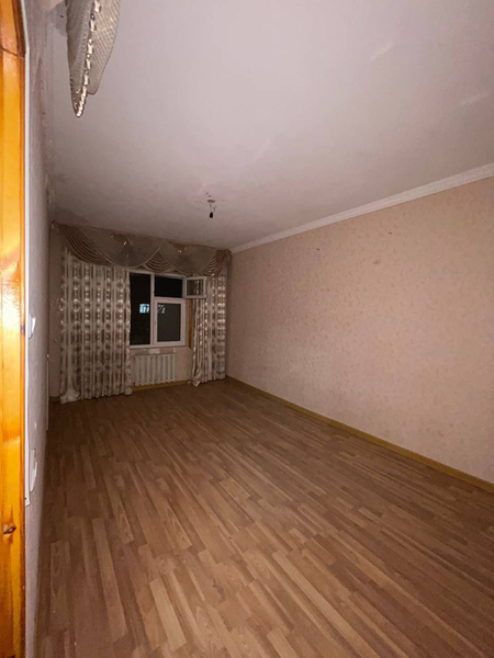 Срочно продаётся 4-х комнатная квартира Сергели Дустлик 2