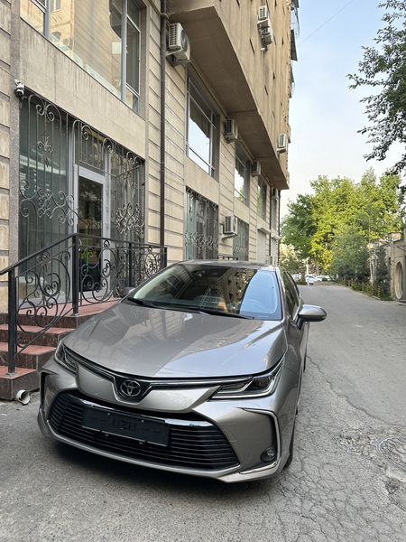 Продается Toyota Corolla 2022