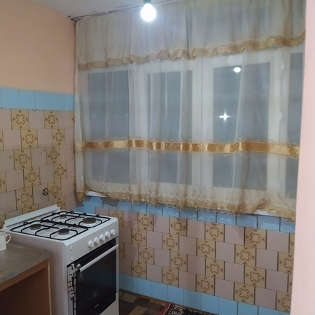 3 хонали 3 каватда квартира ижарага берилади оила учун ор-р тожмахал