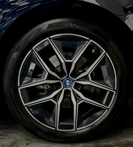 BMW I5 35L M sport Наличии