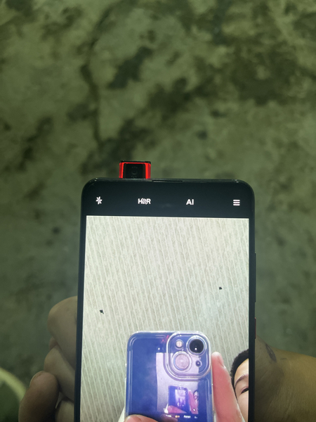 Mi 9T Pro srochna sotiladi