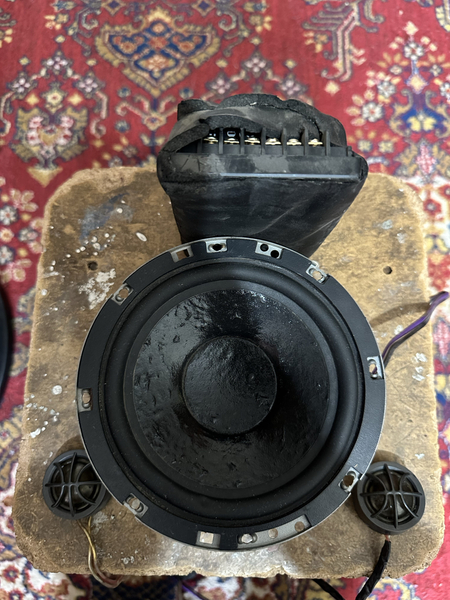 Колонки DLS R1073 и DLS R6A + Усилитель Alpine PDX F4