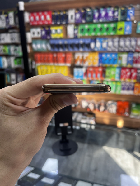 Iphone 11 pro nasiya savdo va naqdga